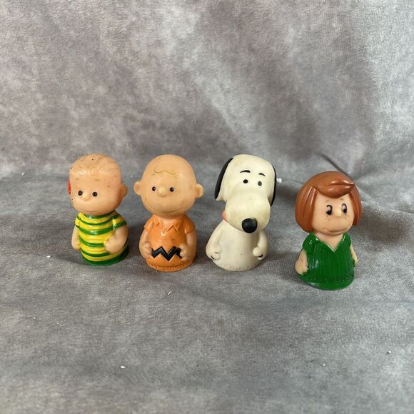 Peanuts | Toys | Vtg Peanuts Finger Puppets Soft Pvc Figures Charlie ...